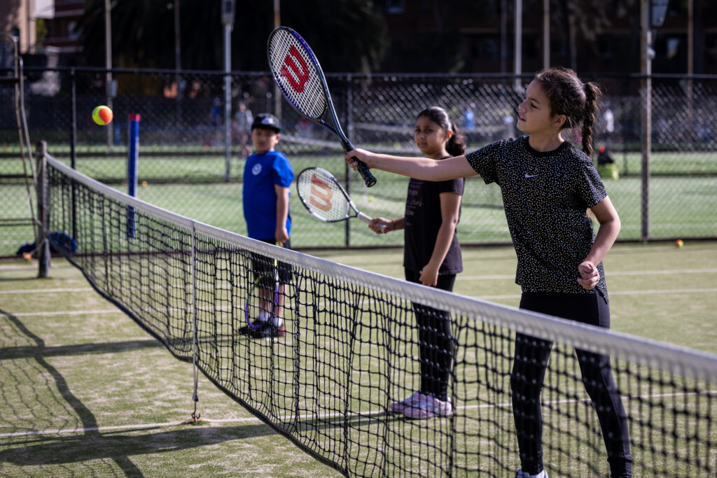 Tennis Lessons in Bexley | Voyager Tennis